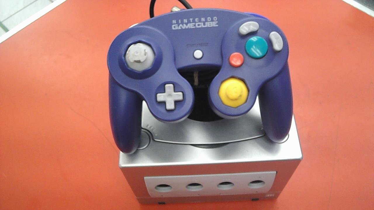 CONSOLE GAMECUBE / GRIS - Groupe Banco