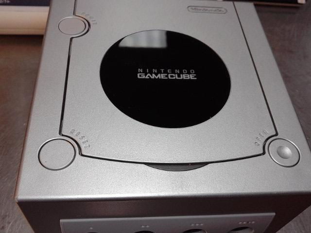 CONSOLE GAMECUBE / GRIS - Groupe Banco