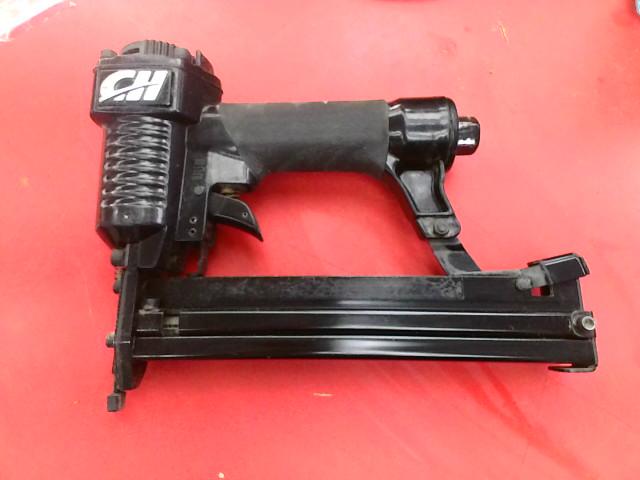 CLOUEUSE PNEUMATIQUE (GUN A CLOU) / NOIR - Groupe Banco