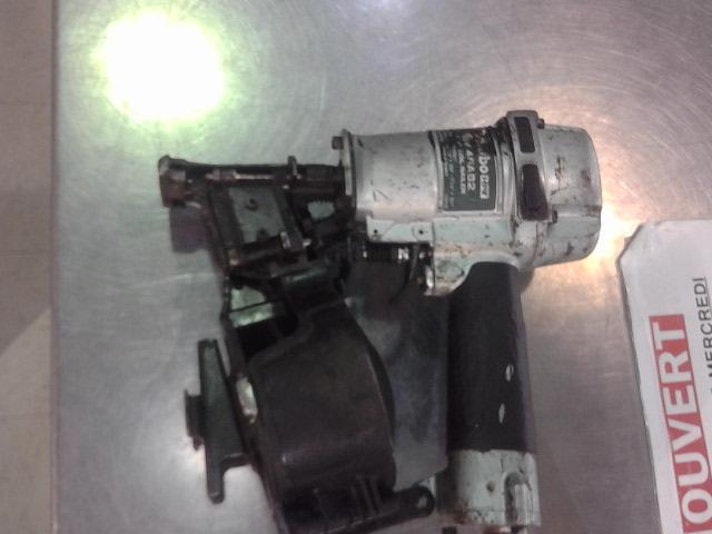 CLOUEUSE PNEUMATIQUE (GUN A CLOU) / VERT - Groupe Banco