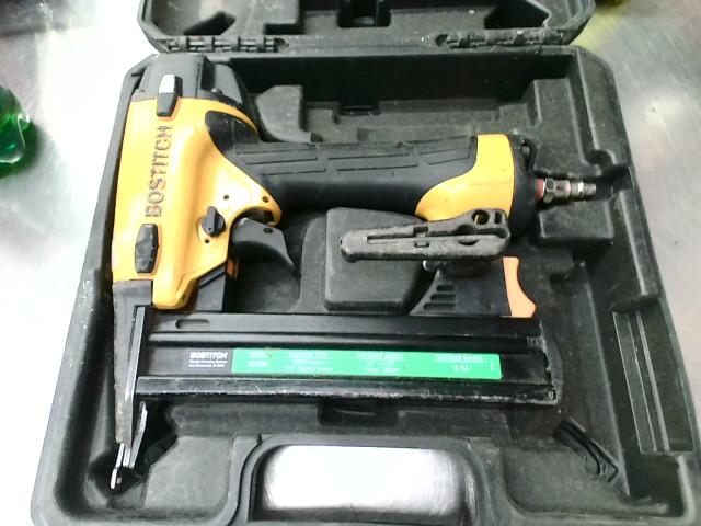 CLOUEUSE PNEUMATIQUE (GUN A CLOU) / JAUNE - Groupe Banco